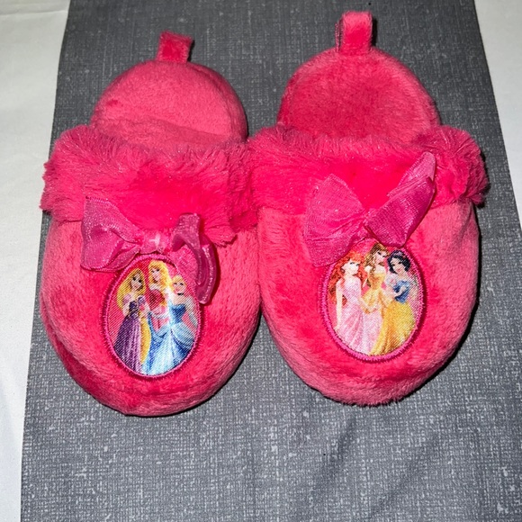 Disney | Shoes | Disney Princess Pink Plush Slip On Slippers Toddler 78 ...